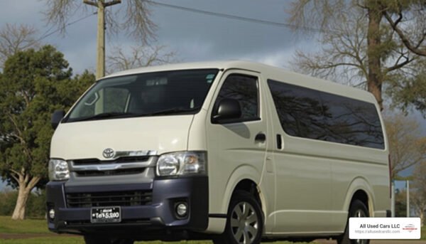Prices For Toyota Coaster Bus 30 Seaters: 2024 Insight